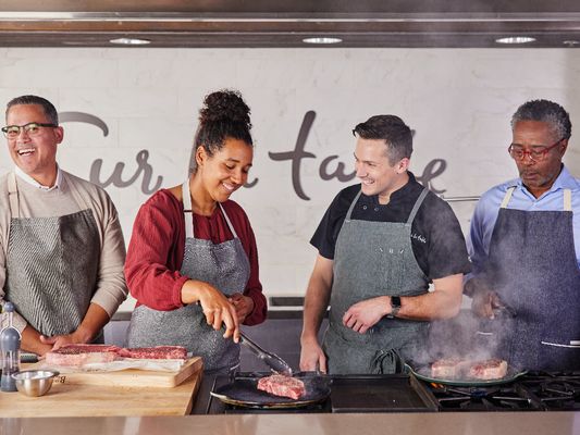 SUR LA TABLE - Updated December 2025 - 193 Photos & 166 Reviews - 306 ...