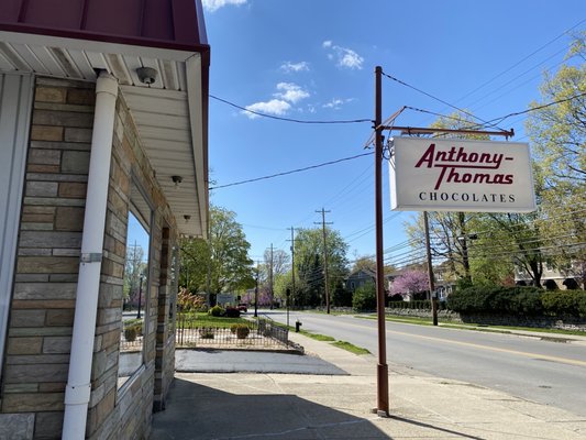 ANTHONY-THOMAS CANDY SHOPPES - Updated April 2025 - 22 Photos - 1941 W ...