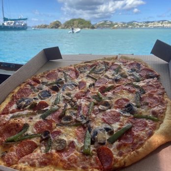 PIZZA PI VI - Updated October 2025 - 48 Photos & 35 Reviews - Christmas ...