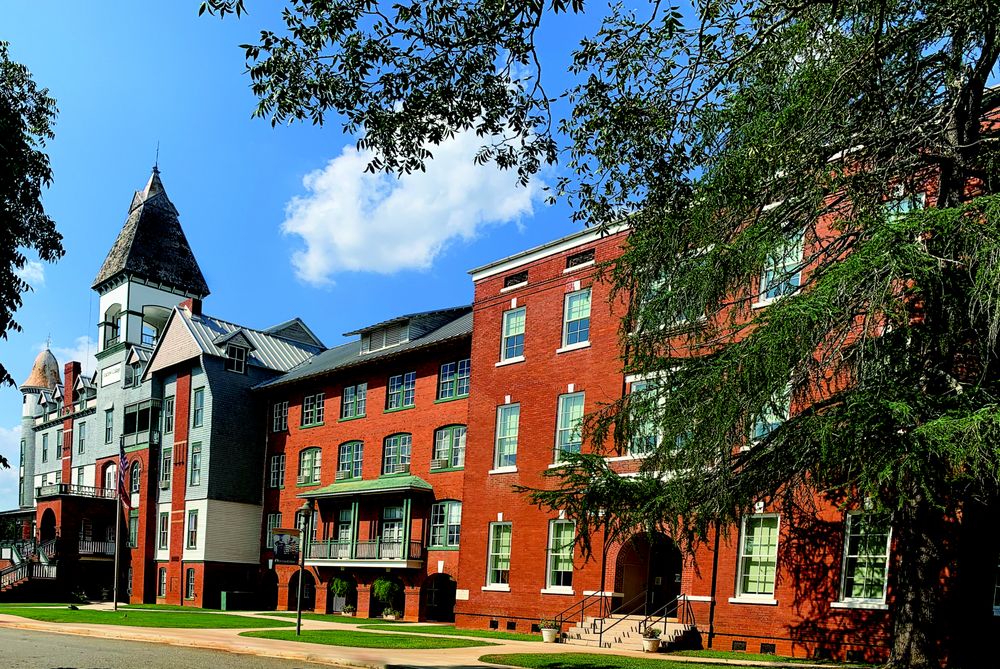 ANDREW COLLEGE - Updated December 2025 - 501 College St, Cuthbert ...