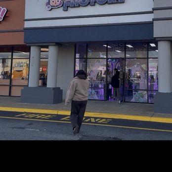 THE CLAW FACTORY - Updated January 2026 - 27 Photos & 12 Reviews - 2728 ...