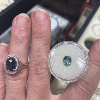 THE GEM LAB - Updated November 2025 - 32 Photos & 21 Reviews - 4098 W ...