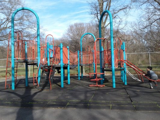 HOLY COW PLAYGROUND - Updated July 2025 - 196-25 Peck Ave, Queens, New ...