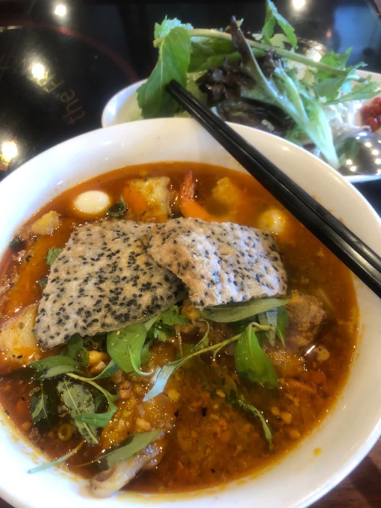 BUN NGON - Updated November 2024 - 16 Photos - 268-274 Springvale Road ...