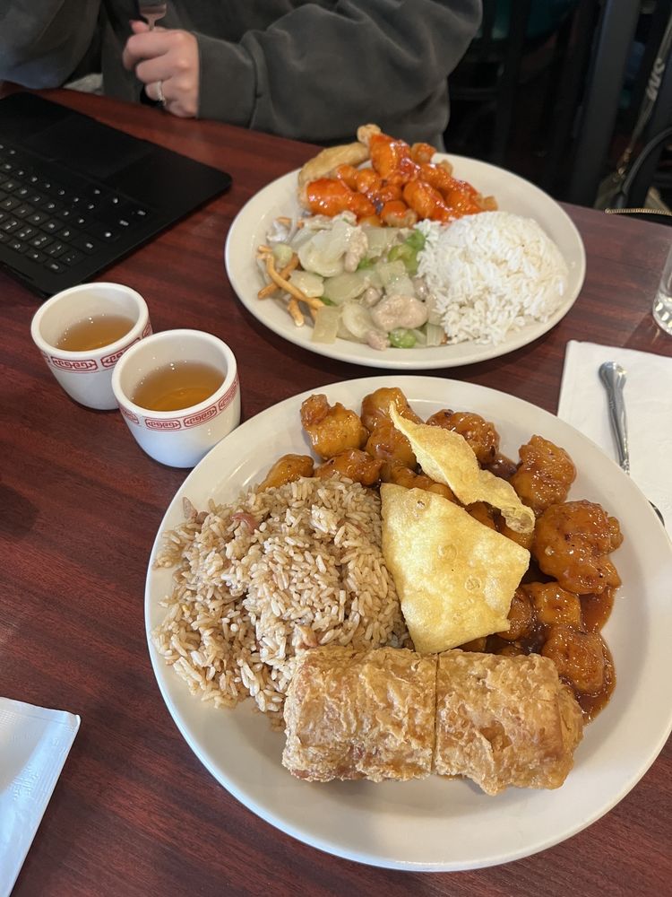 PANDA INN - 33 Photos & 91 Reviews - 806 Harrison Ave, Centralia ...