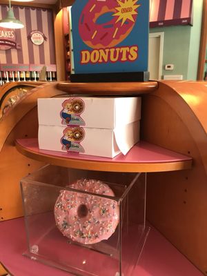 STUDIO SWEETS - Updated January 2026 - 15 Photos - 1000 Universal ...