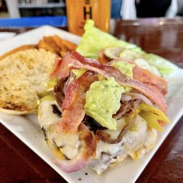 HAUNTED HAMBURGER - 1698 Photos & 1428 Reviews - 410 N Clark St, Jerome ...