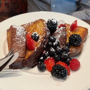 BAR AND BISTRO 888 - Updated December 2025 - 187 Photos & 94 Reviews ...