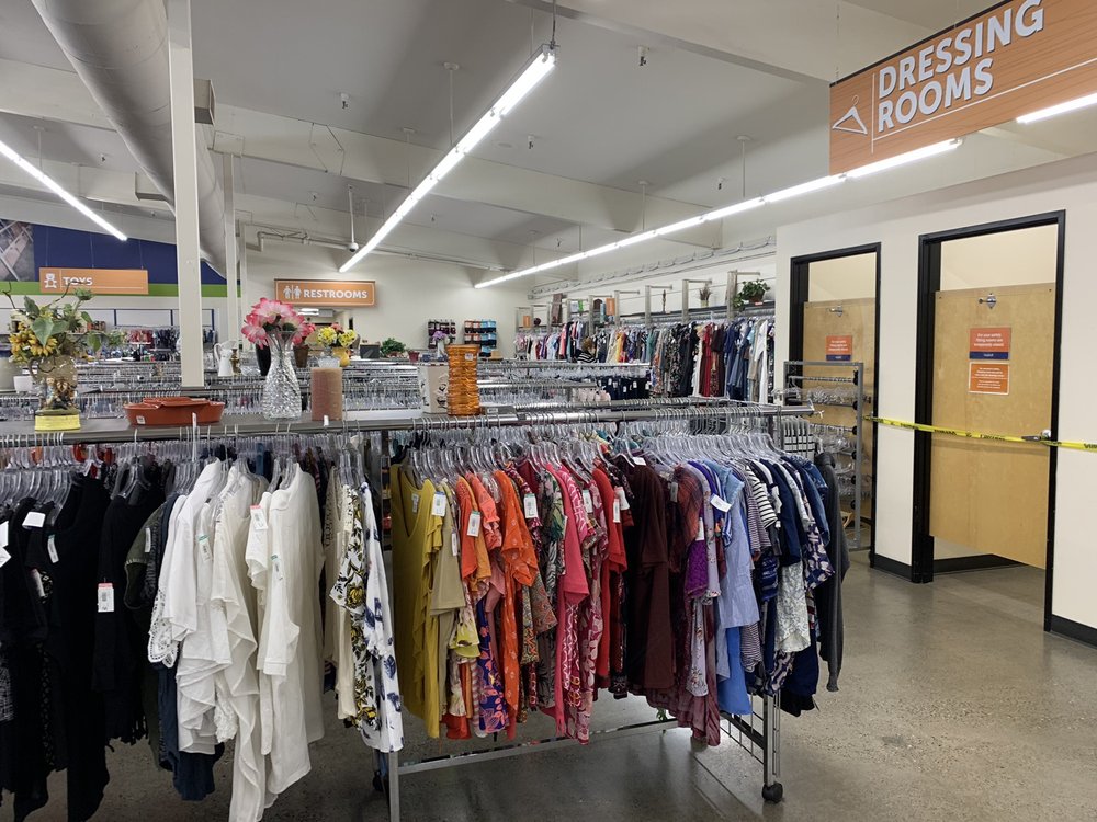 EDMONDS GOODWILL - Updated July 2024 - 33 Photos & 40 Reviews - 10117 ...