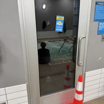 EŌS FITNESS - Updated August 2025 - 55 Photos & 46 Reviews - 2401 Rio ...