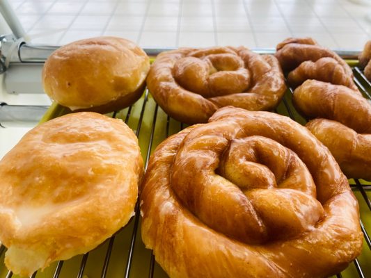 FRANZ DONUTS - Updated December 2024 - 90 Photos & 13 Reviews - 22450 ...