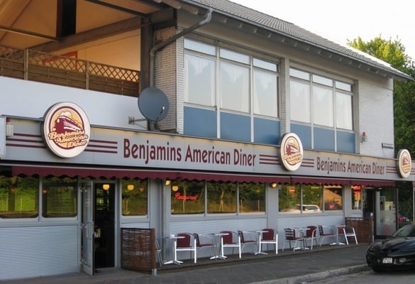 BENJAMINS DINER - Updated July 2025 - 65 Photos & 110 Reviews ...