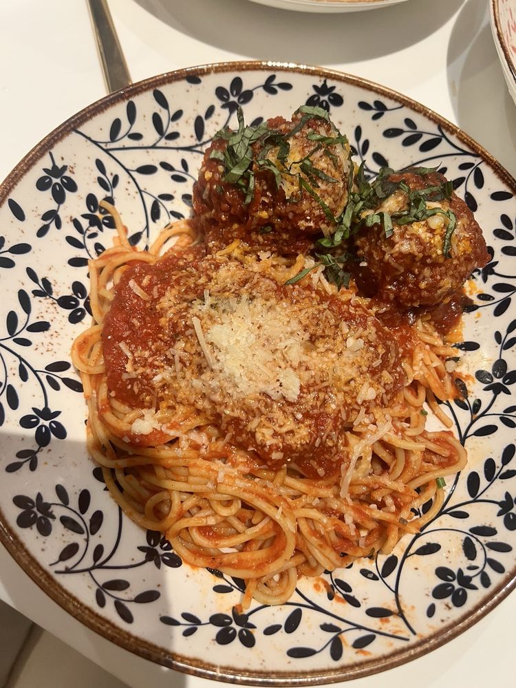 FIELD’S ITALIAN - Updated May 2025 - 18 Photos - 1106 Government St ...