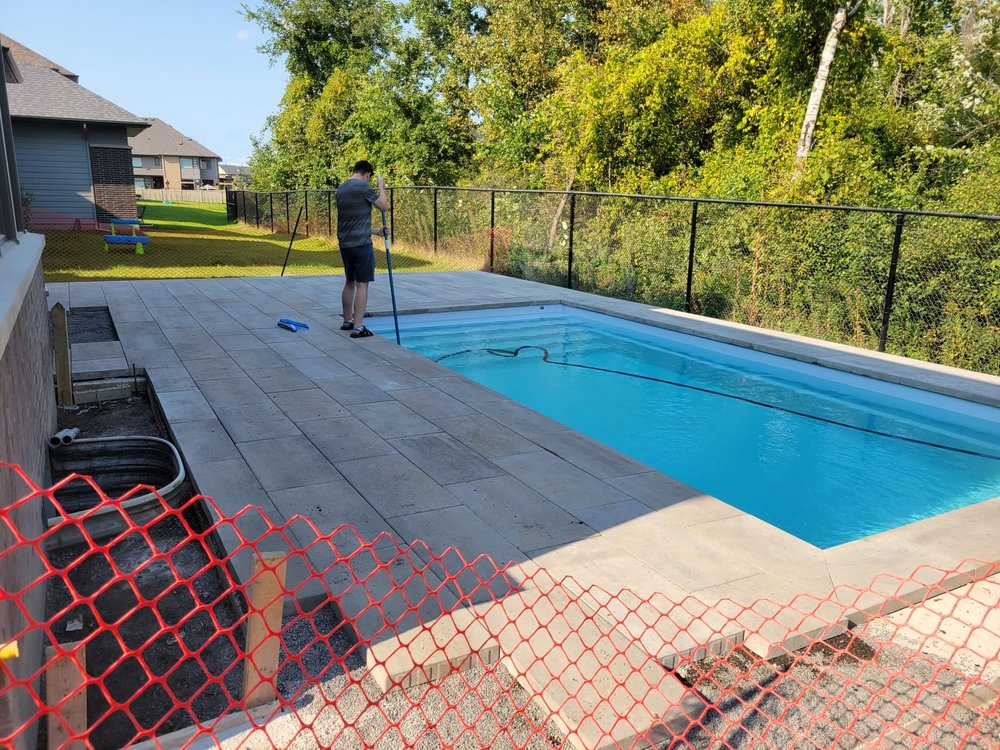 PUDDLE POOL SERVICES - Updated June 2025 - 28 Photos - 406-1231 Pacific ...