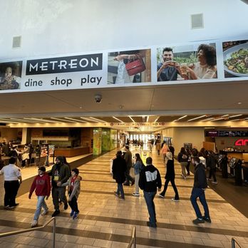 METREON - Updated December 2025 - 299 Photos & 207 Reviews - 135 4th St ...