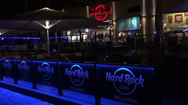 HARD ROCK CAFE - 44 Photos & 15 Reviews - Paseo Maritimo, s/n, Palma de ...