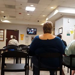 VALLEY VIEW SURGERY CENTER - 11 Photos & 81 Reviews - 1330 S Valley ...