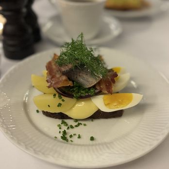 TOLD OG SNAPS - Updated September 2025 - 64 Photos & 24 Reviews ...