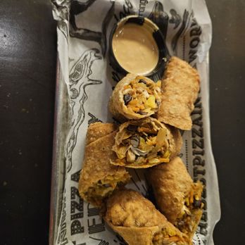 PAISANS PIZZERIA & BAR - Updated October 2025 - 310 Photos & 548 ...