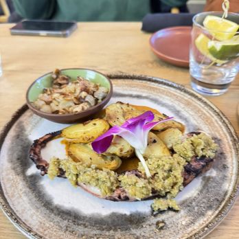 INVITO RESTAURANT - Updated August 2024 - 76 Photos & 22 Reviews - 210 ...