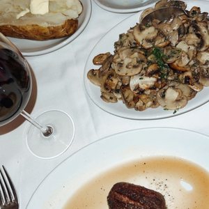 BRIAR ROSE CHOPHOUSE & SALOON - 300 Photos & 499 Reviews - 109 Lincoln ...