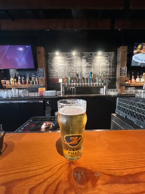 ZEEKS PIZZA - Updated October 2025 - 105 Photos & 127 Reviews - 1915 ...