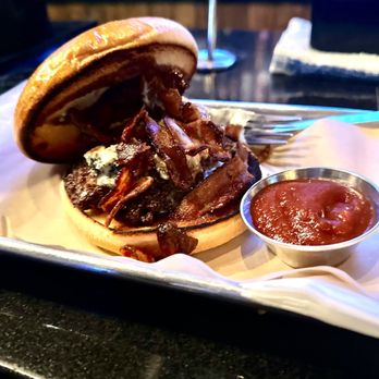 KINGS ROW GASTROPUB - Updated May 2024 - 1694 Photos & 1677 Reviews ...