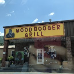 WOODBOOGER BAR AND GRILL - Updated May 2025 - 97 Photos & 84 Reviews ...