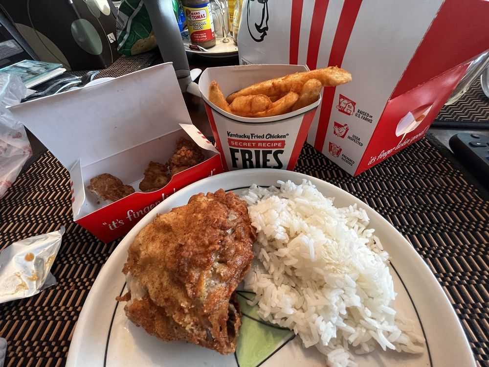 KFC - Updated December 2025 - 40 Photos & 119 Reviews - 16040 Perris ...