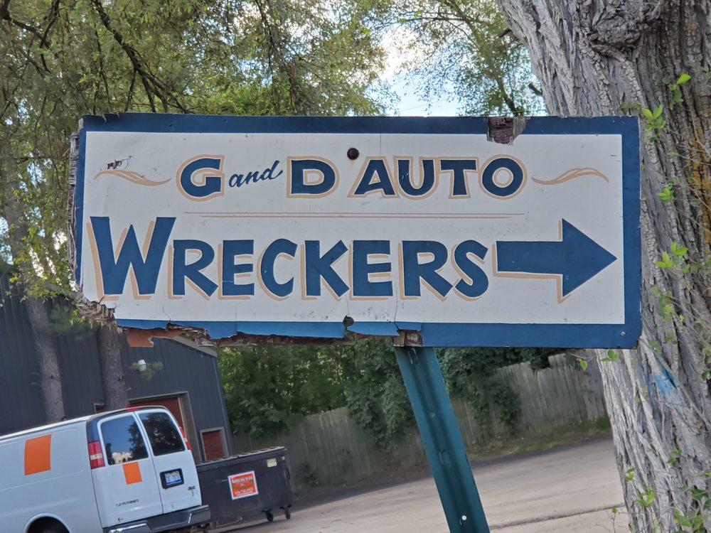 G & D Auto Repair, Grand Rapids | Roadtrippers