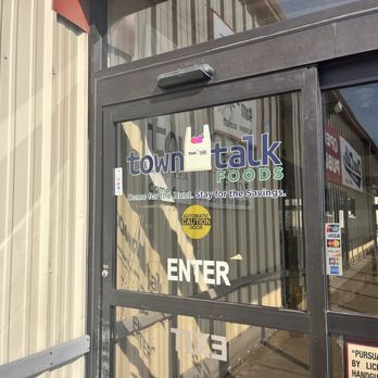 TOWN TALK FOODS - Updated December 2025 - 114 Photos & 83 Reviews - 121 ...