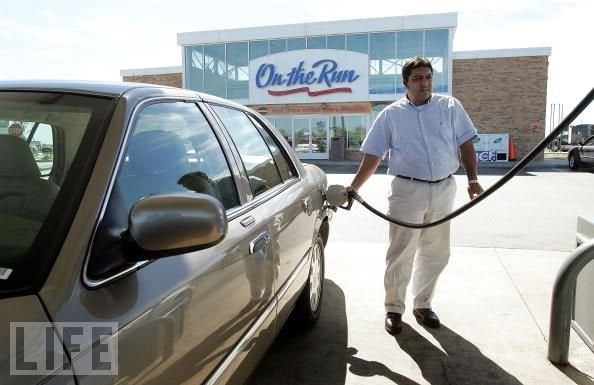 MOBIL ON THE RUN - Gas Stations - 1960 S Mount Prospect Rd, Des Plaines ...