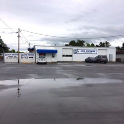 B & R AUTO WRECKING - 25 Photos & 20 Reviews - Auto Parts & Supplies ...