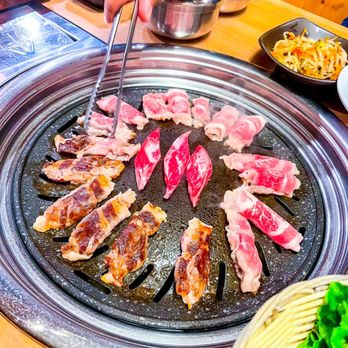 BAEKJEONG KOREAN BBQ HOUSE - Updated August 2025 - 168 Photos & 40 ...