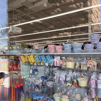 DAISO - Updated January 2026 - 31 Photos - 14673 W 119th St, Olathe ...