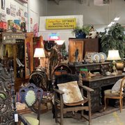 IRON CROW - 13 Photos - 5746 Burleigh Crescent SE, Calgary, Alberta ...