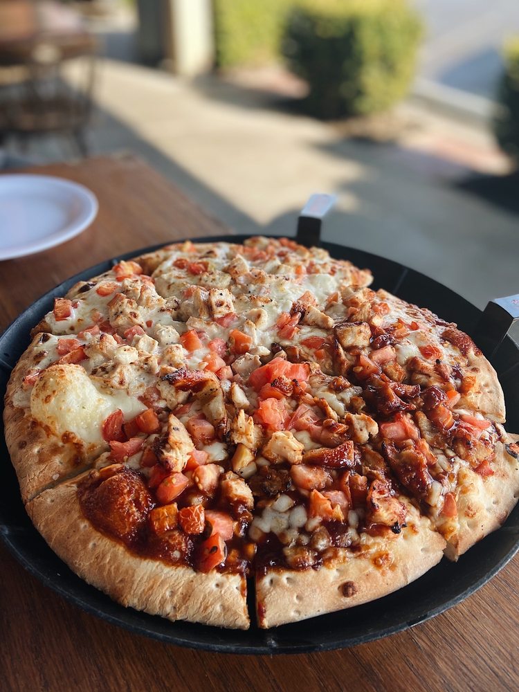 PIZZA PIRATE - 154 Photos & 413 Reviews - 72 Solano Sq, Benicia ...