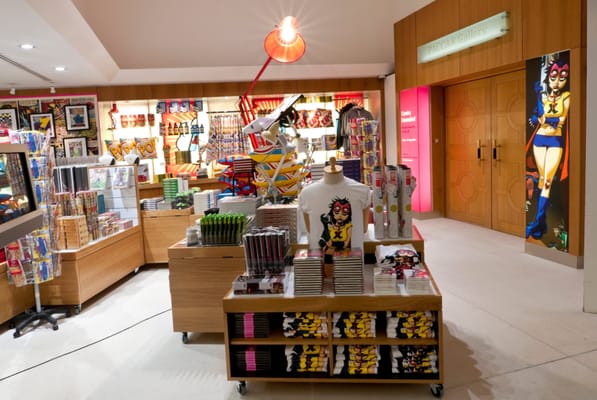 BRITISH LIBRARY SHOP - Updated April 2025 - 14 Photos - 96 Euston Road ...