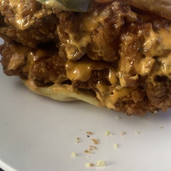 BRD - Updated January 2025 - 122 Photos & 125 Reviews - 1104 S Charles ...