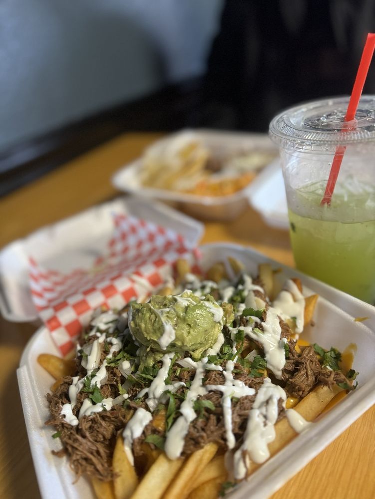 BIRRIERIA LITTLE TIJUANA - Updated July 2025 - 492 Photos & 734 Reviews ...