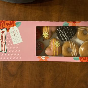 KRISPY KREME - Updated October 2025 - 20 Photos - 4614 Gateway ...