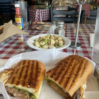 MICHAEL’S DELI - Updated December 2025 - 277 Photos & 356 Reviews - 628 ...