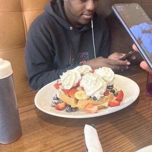 STATE STREET CAFE - 301 Photos & 237 Reviews - 346 State St, North ...