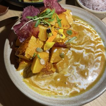 KHÂLUNA - Updated April 2025 - 1498 Photos & 419 Reviews - 4000 Lyndale ...