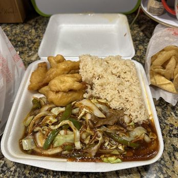 CHOW’S EXPRESS - Updated December 2025 - 18 Photos & 33 Reviews - 815 S ...