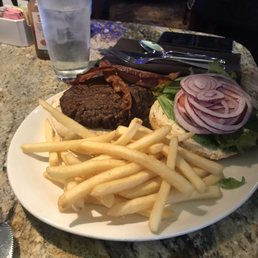 ATLANTIS PURPLE PARROT - Updated May 2025 - 484 Photos & 301 Reviews ...