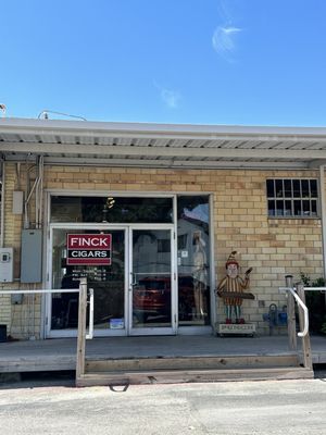 FINCK CIGARS - Updated December 2025 - 29 Photos & 46 Reviews - 3111 ...