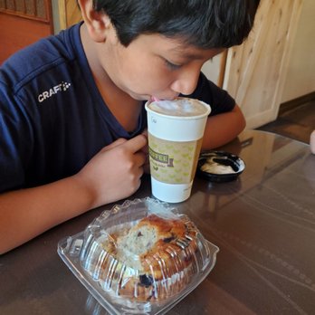 WHITE RABBIT COFFEE CO - Updated May 2024 - 89 Photos & 231 Reviews ...