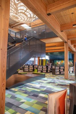 REDMOND LIBRARY - Updated October 2025 - 17 Photos - 827 SW Deschutes ...