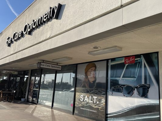 BEACH EYECARE OPTOMETRY - Updated January 2026 - 35 Photos & 124 ...